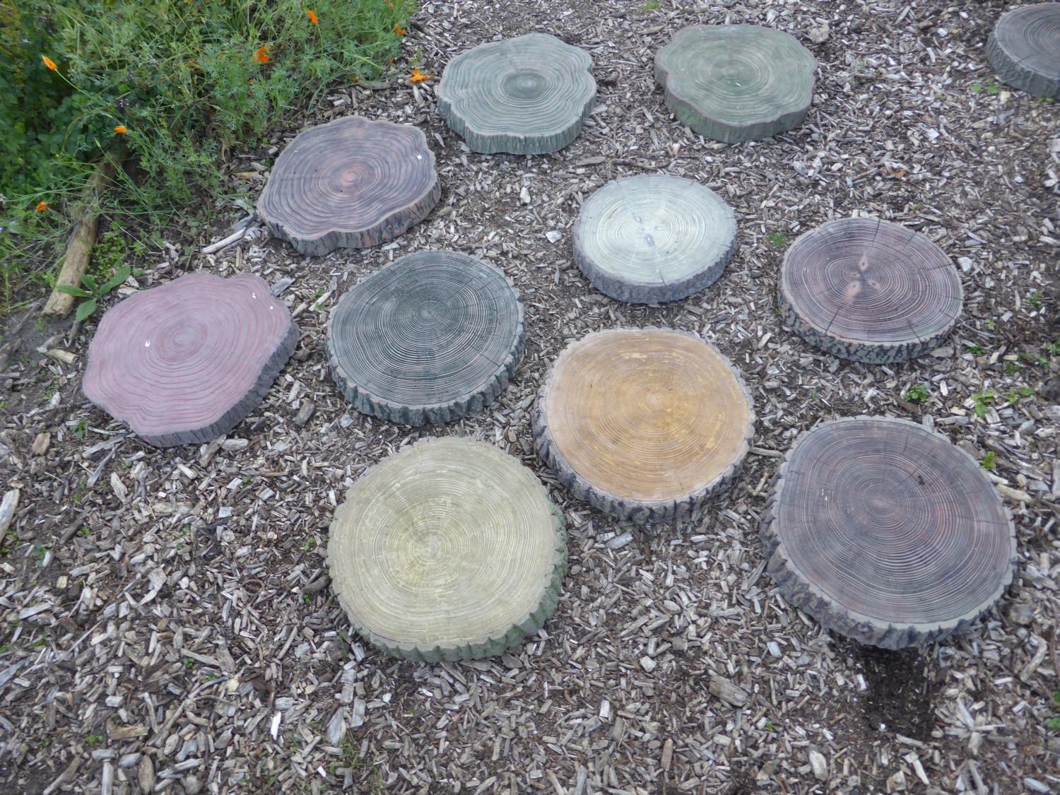 Stapstenen in de border te koop - Naturentuin Goirle - Anneke Scholte